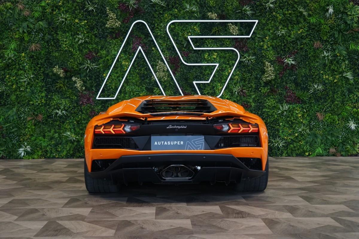 Lamborghini Aventador S*SENSONUM*KAMERA*LIFT 2021